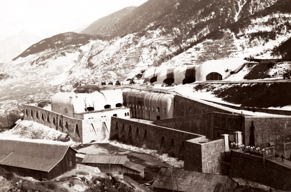 Les fortifications de Modane - Armée des alpes Juin 1940